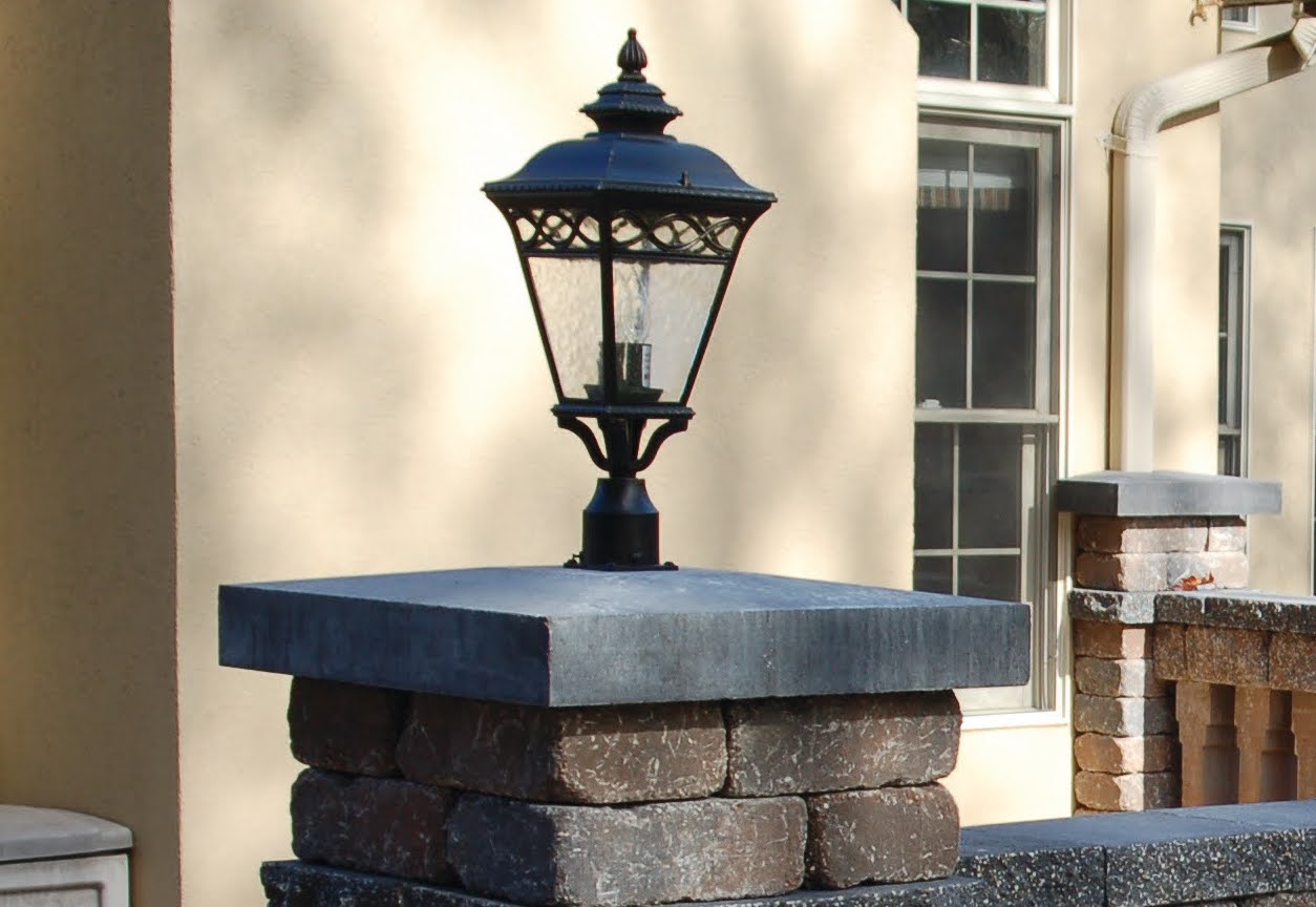 Column Caps - Grass Roots